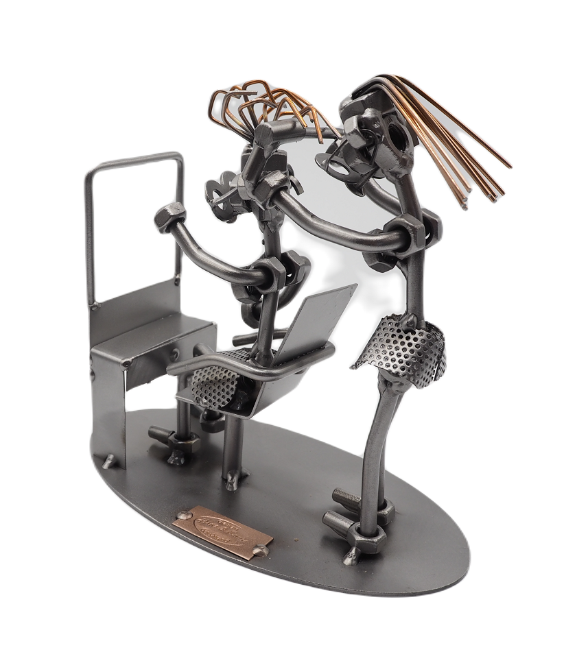 IJzersterkegeschenken.nl - Cadeau beeldje - De kapster föhnt het haar ...